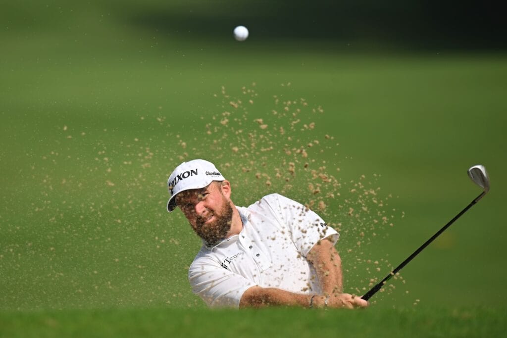 Shane Lowry Backed to Make Amends in Dubai Desert Classic - Irish ...